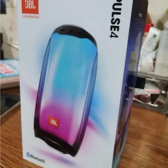 JBL | Cell Phones & Accessories | Jbl Pulse 4 Bluetooth Speaker Black And White Colors Available ...